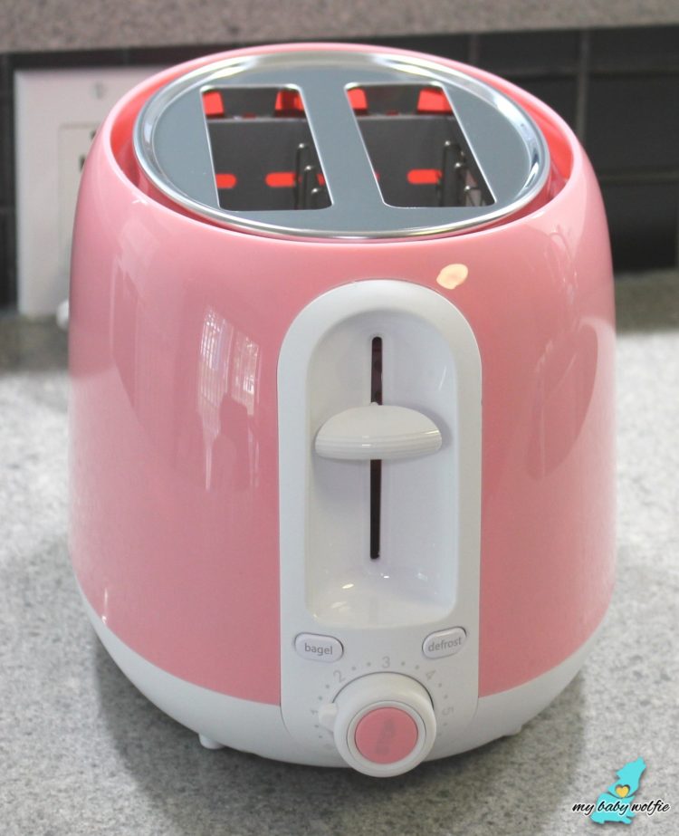 Pink Sencor 2-slice toaster review - My Baby Wolfie